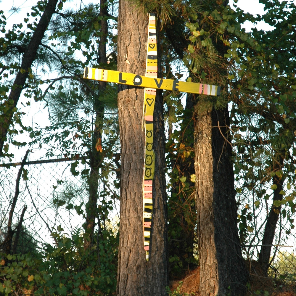 Roadside Crosses Around Atlanta | Kyle "BlackCatTips" Brooks ...